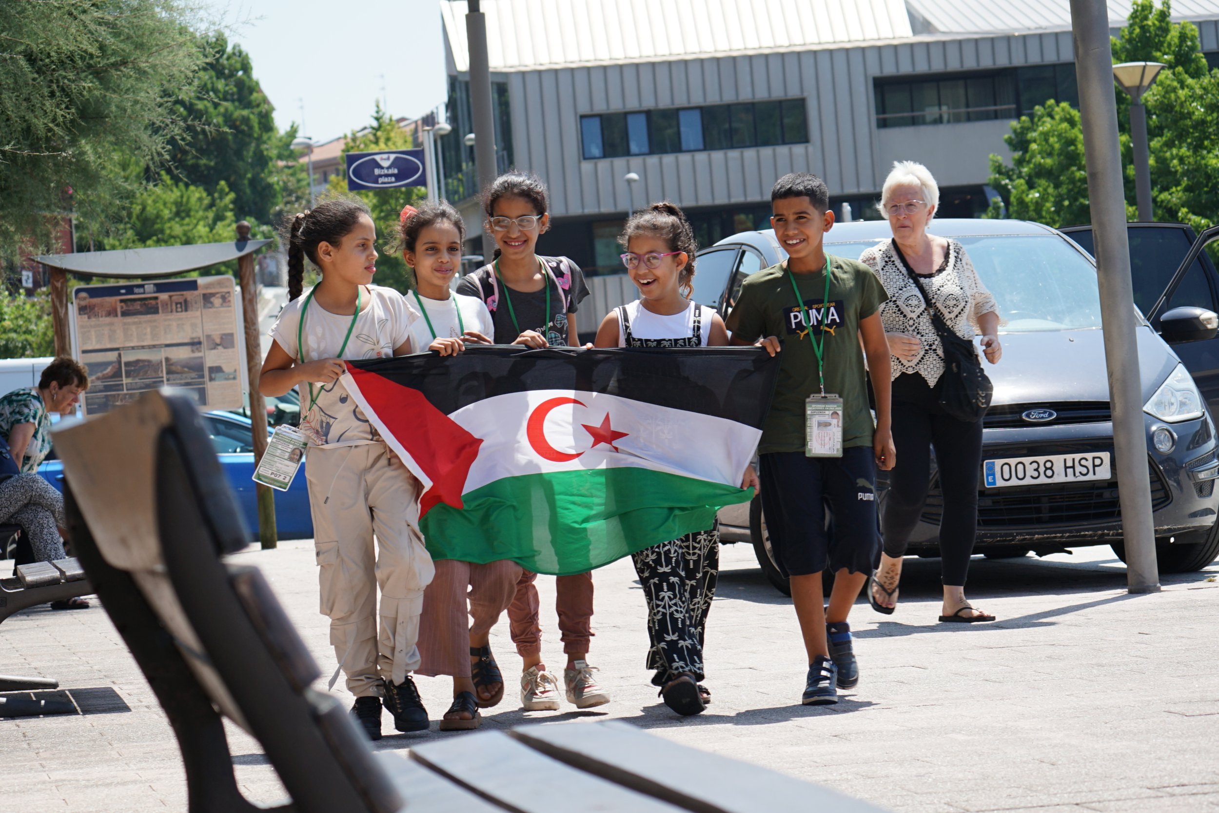 Han hecho el recibiento a niños y niñas saharauis que pasarán el verano ...